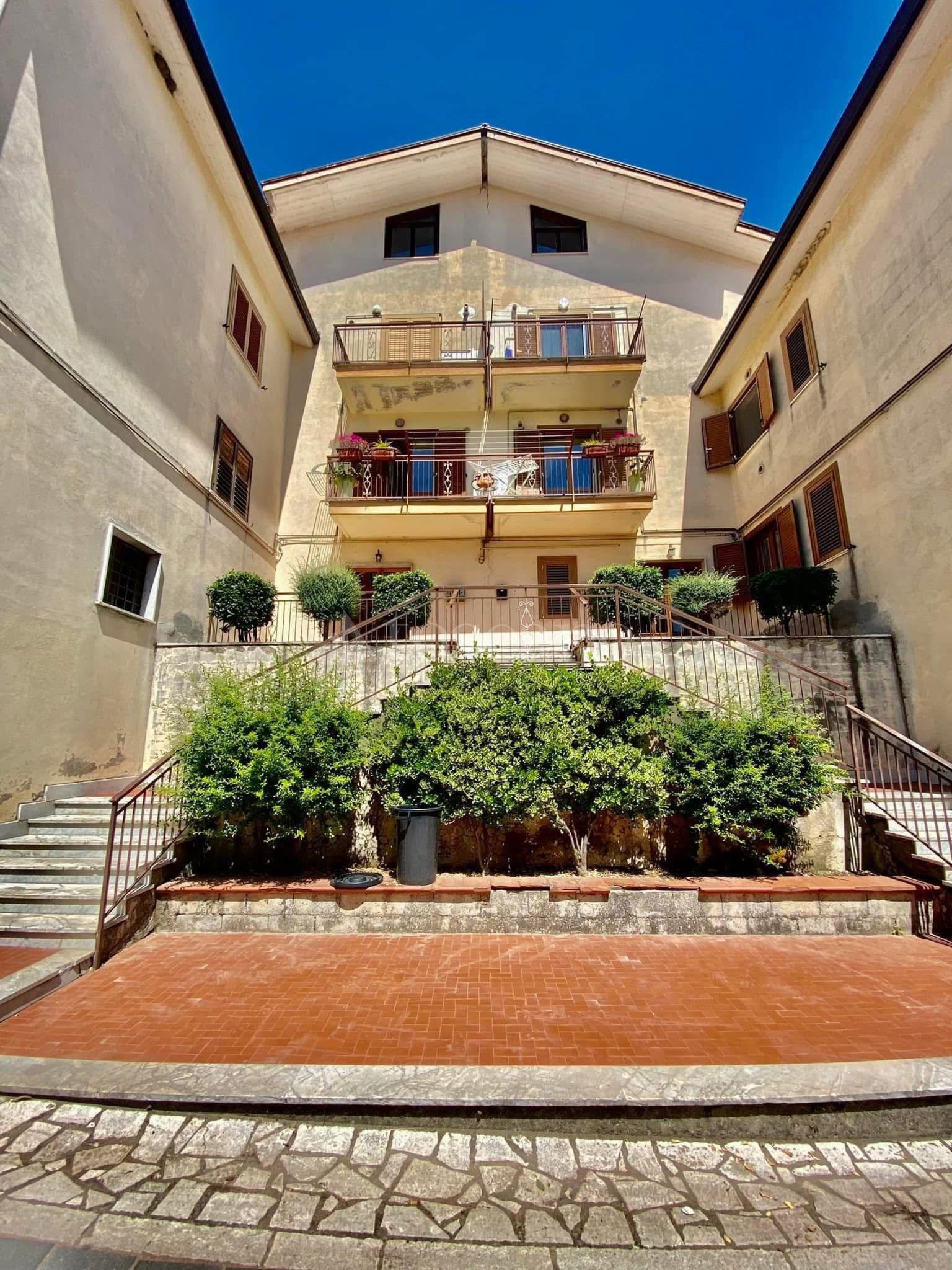 affitto Casa a Candida in via Roma, Candida 18/2025 | Toscano